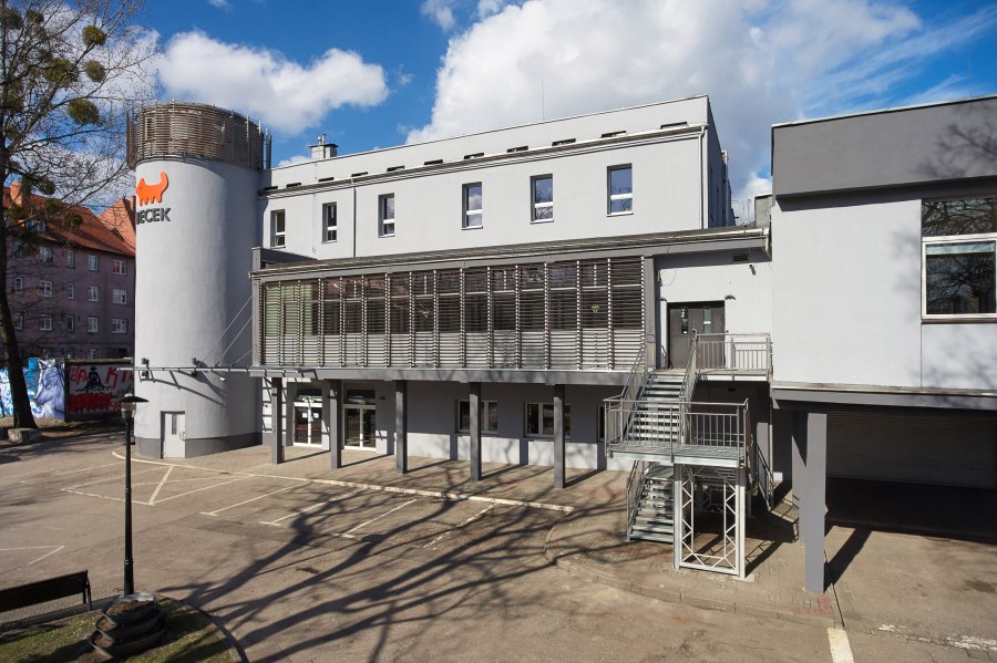 Becek już po remoncie! Bytom znów otwarty na melomanów, kinomaniaków i ...