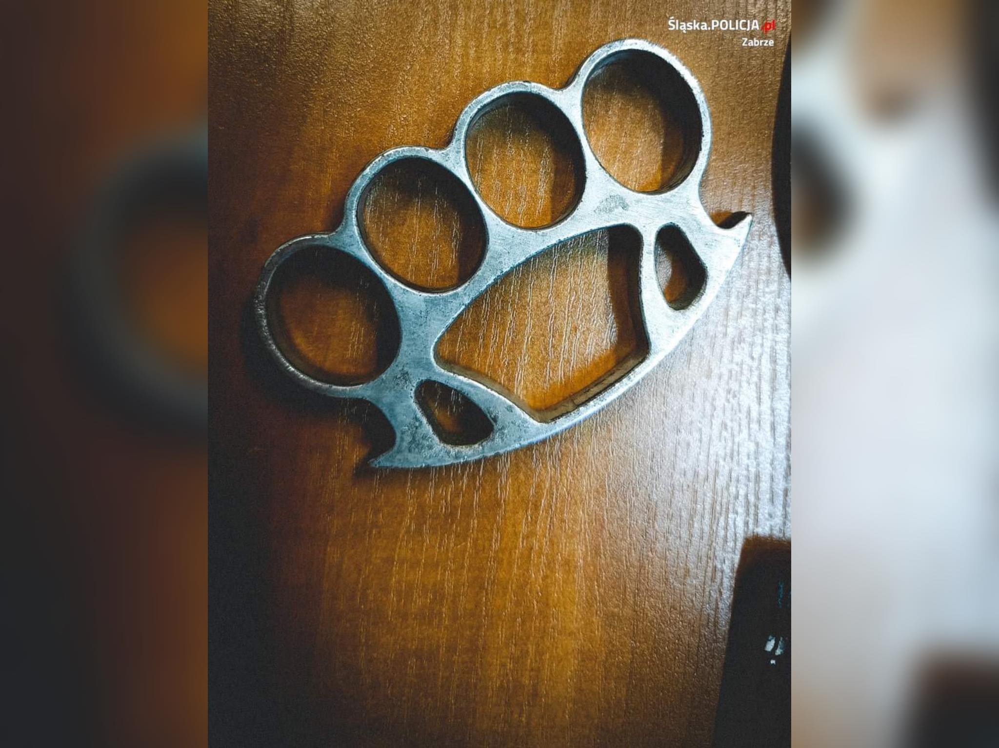 Zabrze: W ruch poszły kastet i nóż - TVS.pl